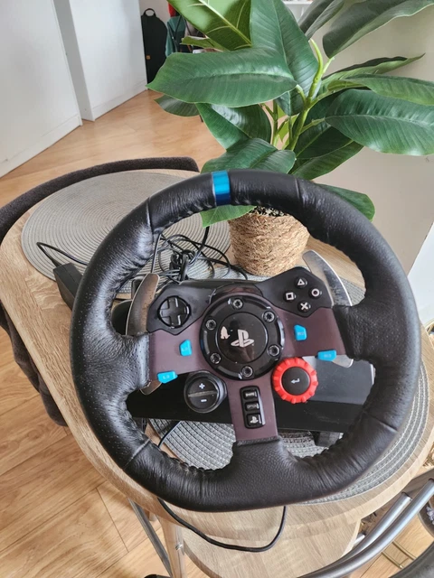 LOGITECH G29 DRIVING force racing wheel ps5 ps4 pc– fully working £68. ...