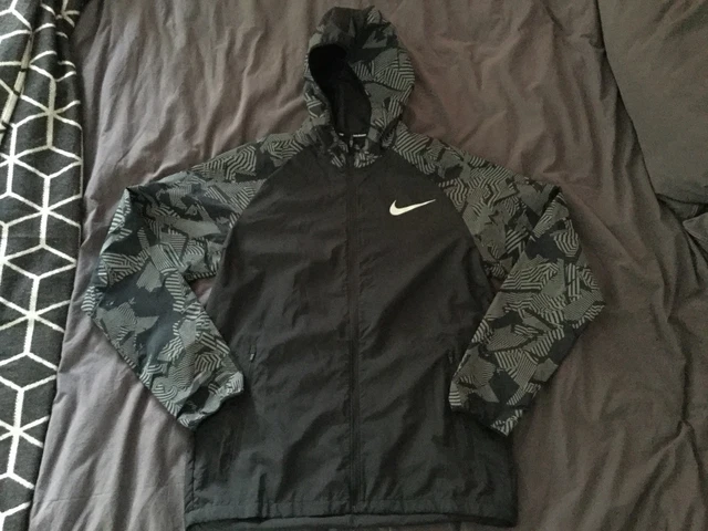 NIKE RUNNING FLASH Reflective Jacket In Black 858151-010 Medium NEW £65 ...