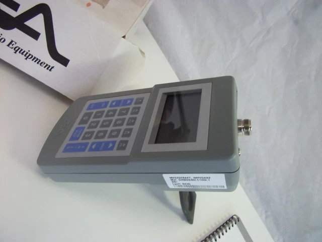 AEA TECHNOLOGY VIA HF 300 kHz to 54 MHz Vector Impedanzanalysator EUR ...