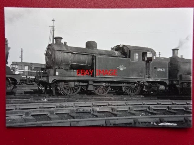 PHOTO LNER Ex Ger Class N7 Loco No 69671 At Stratford Sheds 1962 £3.00 ...