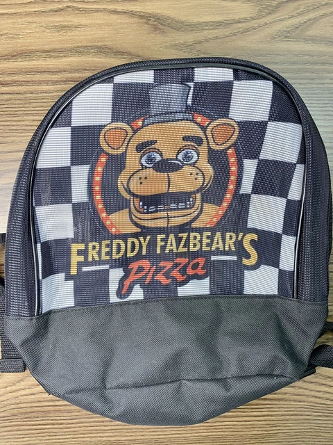 FIVE NIGHTS AT Freddy’s Small Purse: Freddy Fazbear’s Pizza 10x10 Mesh ...