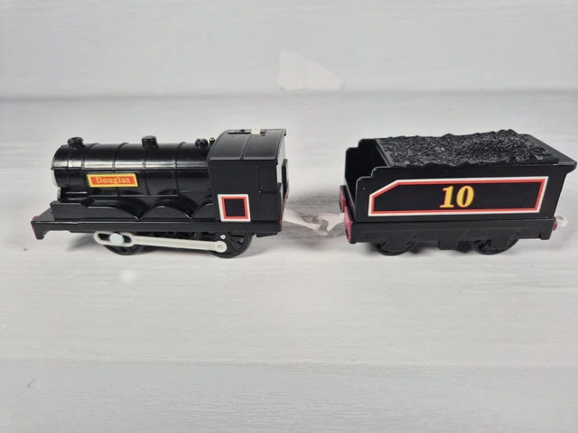 TRACKMASTER DOUGLAS AND Tender Mattel 2012 Tested And Working Thomas ...
