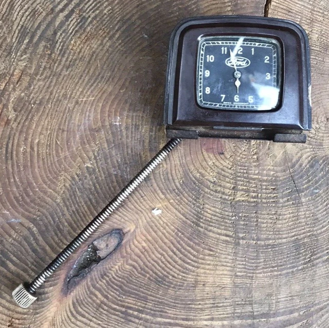VINTAGE ENGLISH BAKELITE FORD CAR CLOCK dashboard 1930/40 classic Art ...