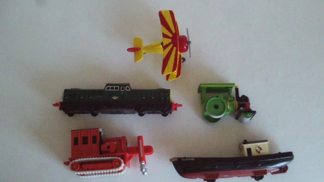 ERTL THOMAS THE Tank Engine Lot including Bi Plane, Derek, Thumper £20. ...