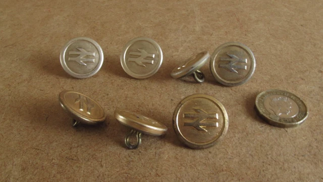 7 VINTAGE BRITISH Railway Uniform Button Collection Joblot $13.14 ...
