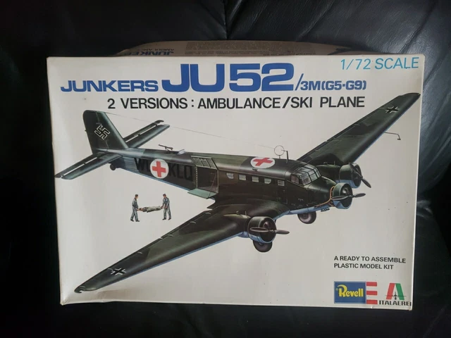 ITALERI JUNKERS JU52 3M (G5-G9) Ski/Ambulance plane 1/72nd scale model ...
