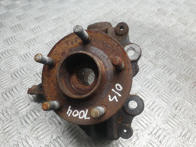 2012 FORD FOCUS Mk3 1.6 Petrol Offside Right Front Hub Assembly Av61 ...