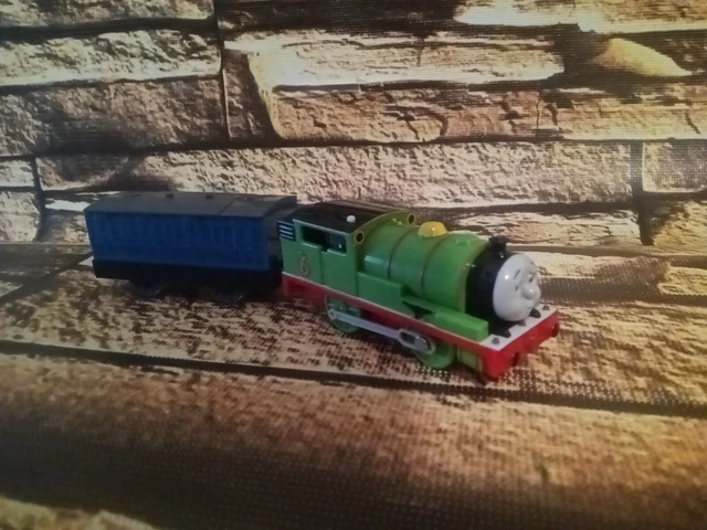 THOMAS & FRIENDS Trackmaster R/C PERCY Motorized Train REMOTE CONTROL ...