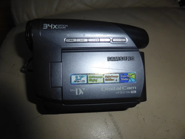 SAMSUNG VP-D371W DIGITAL CAM MINI DV CAMCORDER.l + charger + 1 x tape £35.00 - PicClick UK
