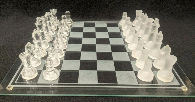 CRYSTAL CHESS SET from Imperial Crystal, all glass board and pieces EUR ...