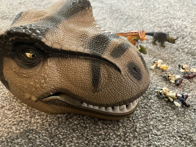 JURASSIC PARK WORLD Velociraptor Dinosaur Head T-Rex Playset Disney ...