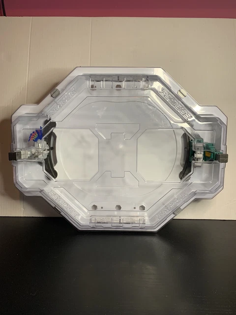 HASBRO TAKARA TOMY White Beyblade Burst Avatar Attack Beystadium £19.94 ...