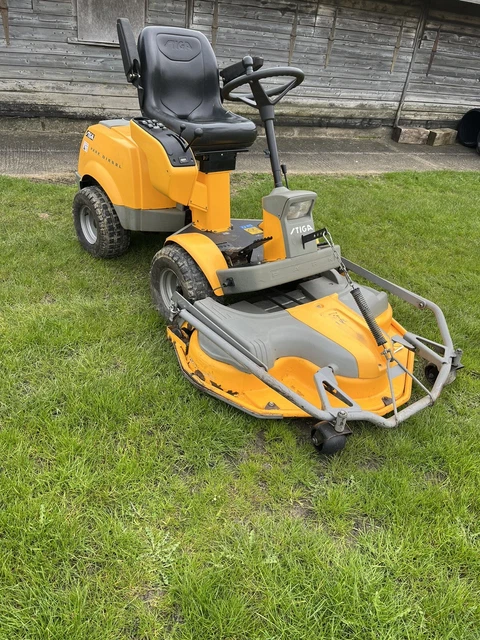 STIGA PARK DIESEL Ride On Lawn Mower £2,499.00 - PicClick UK