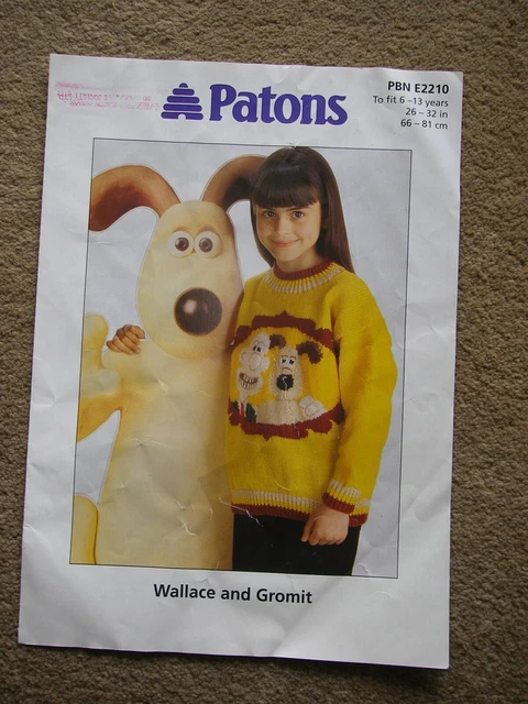 WALLACE AND GROMIT SWEATER KNITTING PATTERN by PATONS £2.99 - PicClick UK