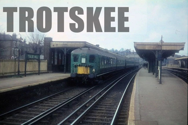 35MM SLIDE BR British Rail Electric EMU Class 402 2HAL 2674 Tulse Hill ...