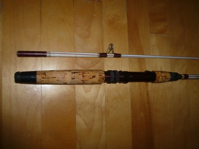 VINTAGE FISHING ROD Shakespeare Wonder Rod Beautiful shape, slanted ...
