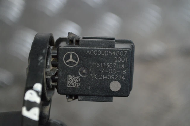 MERCEDES SPRINTER NOX Sensor A0009054807 W910 2.2 CDi Nox Sensor £34.99 ...