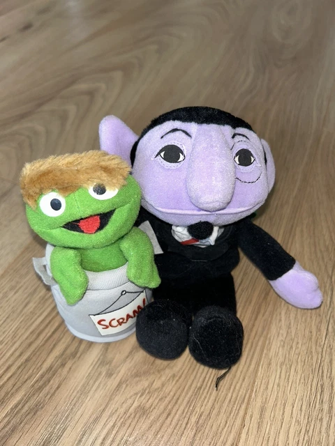 TYCO SESAME STREET The Count (1997) And KFC Oscar The Grouch Soft Toys ...