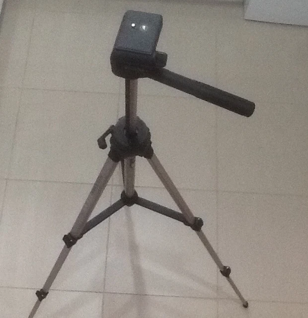 CAMERA TRIPOD TP10 Miranda Titan tiltable extendable tripod £8.00 ...