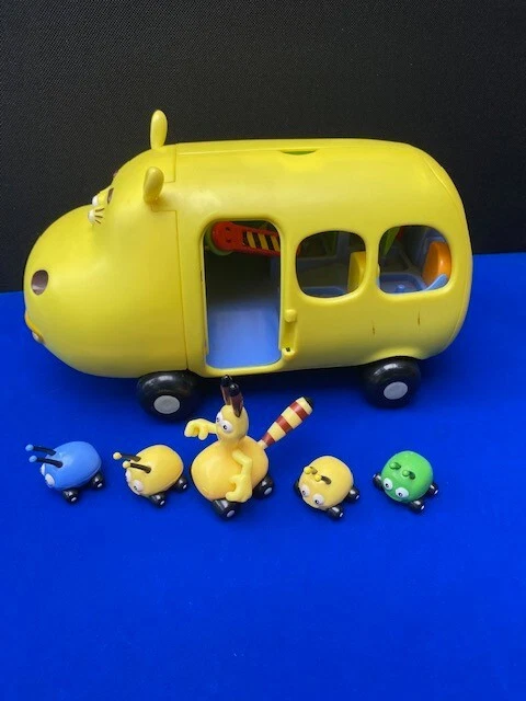 JUNGLE JUNCTION BEETLE bugs hippobus Famosa Disney Rare Retired Toys £ ...