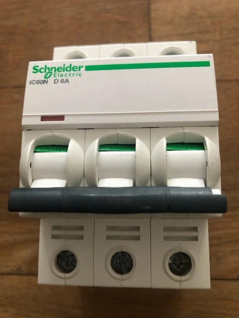 SCHNEIDER ELECTRIC DISJONCTEUR 3P - 6A - courbe D - Acti 9 iC60N Sans emballage EUR 22,00 ...