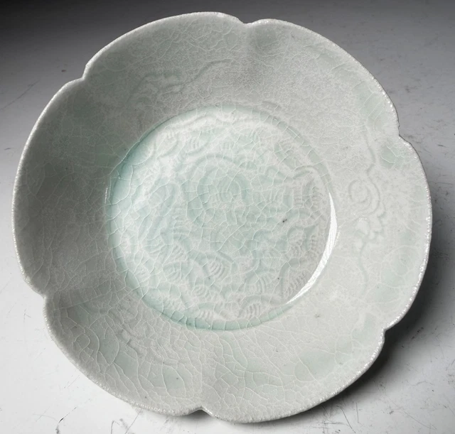WONDERFUL ANTIQUE CHINESE Qingbai Porcelain Lobed and Footed Dish £0.75 ...