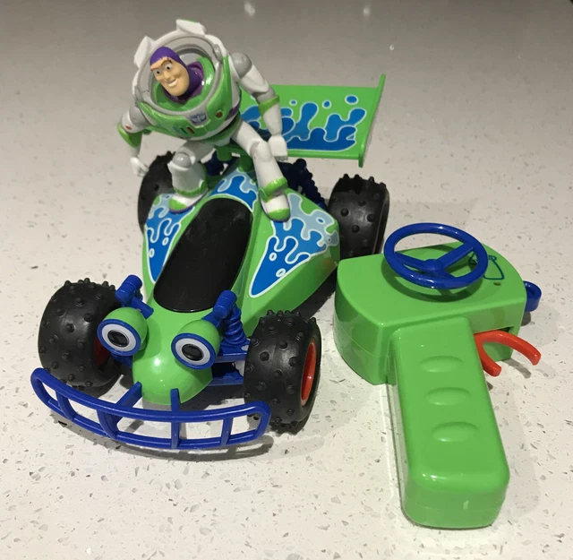 TOY STORY RC Remote Control Car and Buzz Lightyear EUR 17,10 - PicClick FR