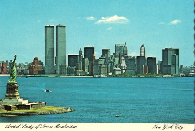 VINTAGE NYC WORLD Trade Center Twin Towers Statue of Liberty Postcard £ ...