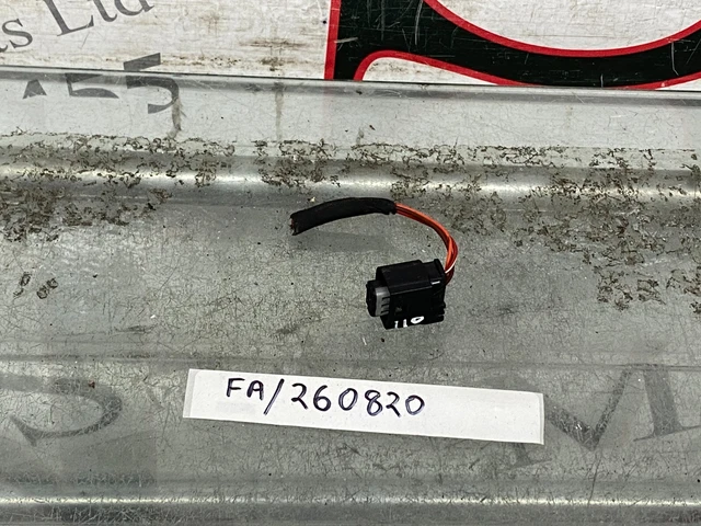 GENUINE MERCEDES BENZ Engine Wiring Loom Harness Plug Connector ...