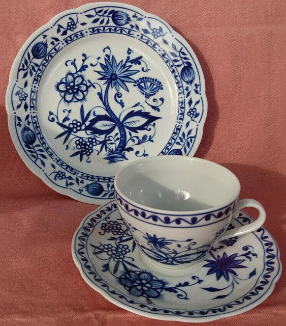 3 TLG KAFFEE-GEDECK Zwiebelmuster Kahla-Porzellan original DDR 80er Jahre *2 EUR 13,25 - PicClick DE