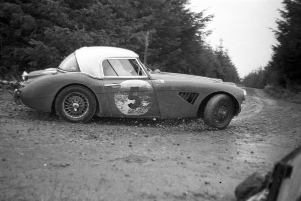 PAT MOSS & Pauline Mayman, Austin Healey 3000 Rally Car 1962 Old Photo ...