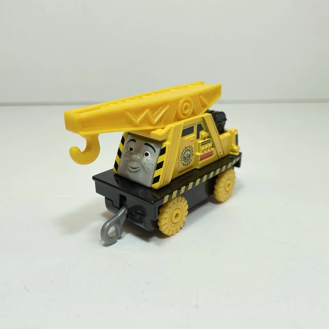 THOMAS TANK ENGINE & Friends TRACKMASTER PUSH ALONG Train - KEVIN £6.89 ...
