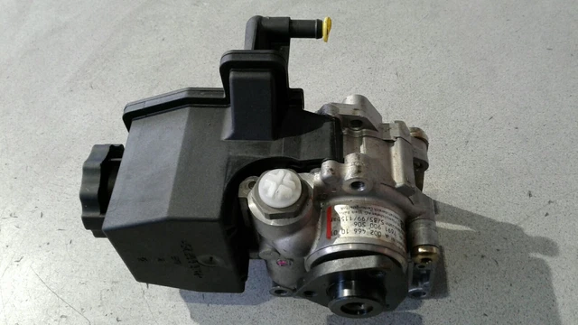 MERCEDES BENZ W202 servo pump with oil tank 0024661001 £60.65 - PicClick UK