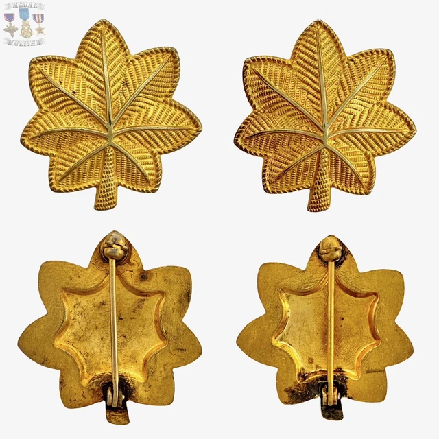 WWII U.S. ARMY MAJOR OFFICER RANK OAK LEAF INSIGNIA 1-1/8” x 1-1/16 ...