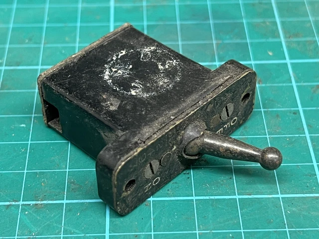 WW2 RAF AIRCRAFT Toggle Switch 5C/2497. £20.00 - PicClick UK