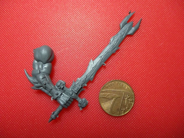 WARHAMMER 40K CHAOS Space Marine Daemon Prince Hellforged Sword Arm OOP ...