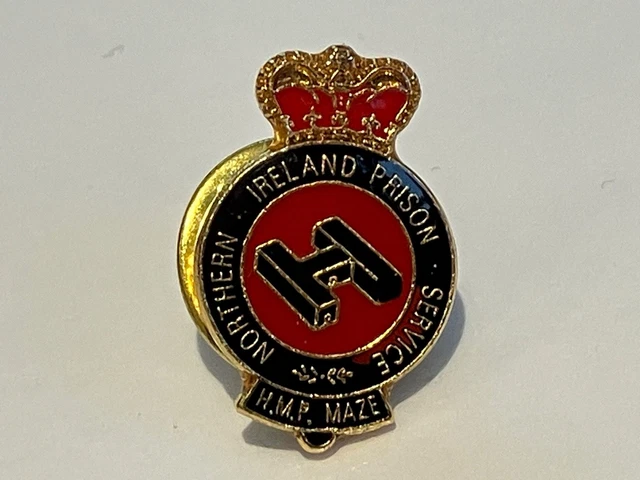 VINTAGE ORIGINAL NORTHERN Ireland Prison Services HMP Maze Enamel Pin ...