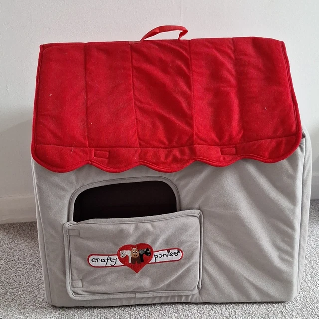 CRAFTY PONIES STABLE, plush, foldable, rrp £50 good used condition £26. ...