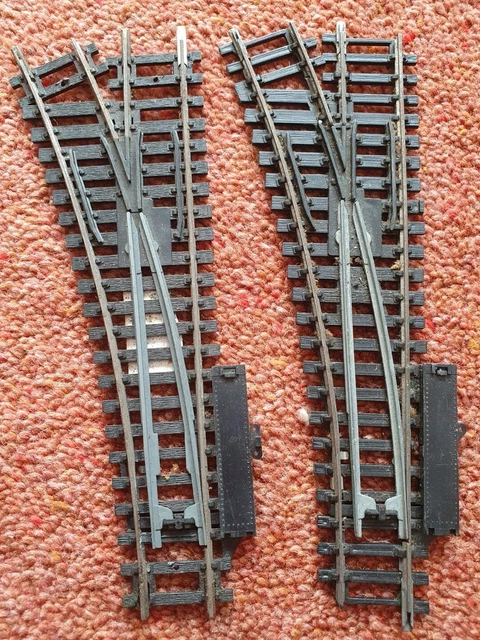HORNBY R612 L/H Punkte Spur x2. (x1 Made in Austria & x1 Made Great ...