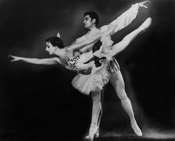 RUSSIAN BALLET DANCER Ballerina Natalia Dudinskaya 1940s 3 Old Photo ...