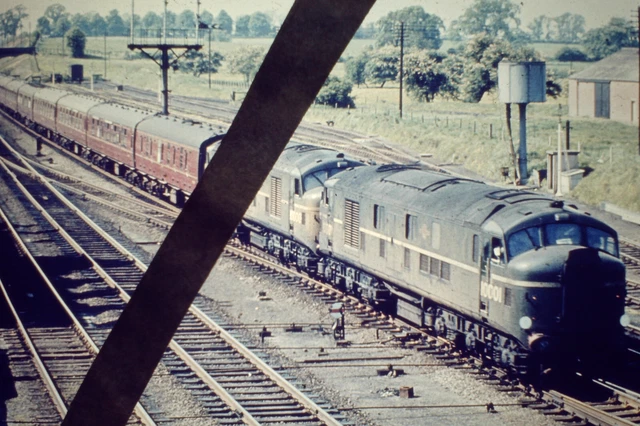 35MM RAILWAY SLIDE BR BRITISH RAIL DIESEL LOCO English Electric 10001 ...