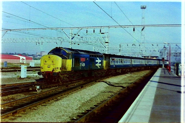 35MM RAILWAY COLOUR Negative Class 37 426 at Crewe £1.75 - PicClick UK