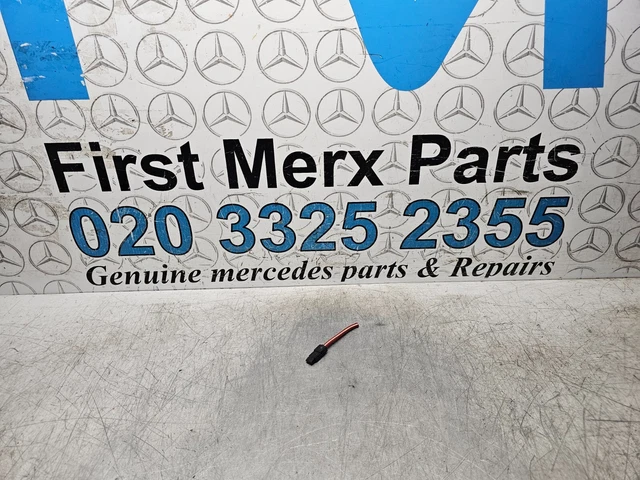 MERCEDES BENZ ENGINE Wiring Loom Harness Plug Connector A0255457226 £15 ...