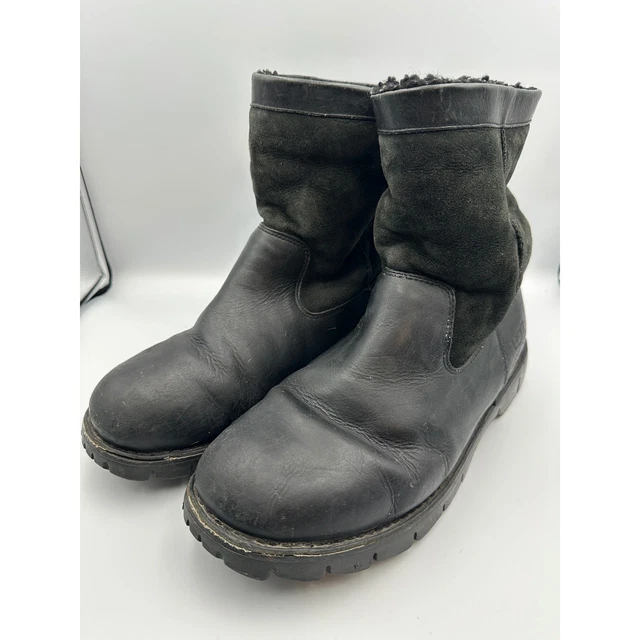 UGG AUSTRALIA BLACK Leather Suede Shearling Lined Boots Rugged Sole ...