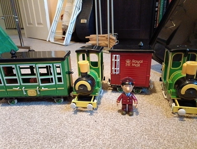 POSTMAN PAT GREENDALE Rocket Battery Operated Train & Ajay Figure £10. ...