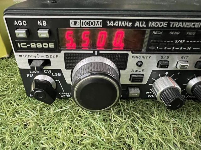 TRANSCEIVER 144 MHZ Icom IC-290 très bon état en emballage d'origine et ...