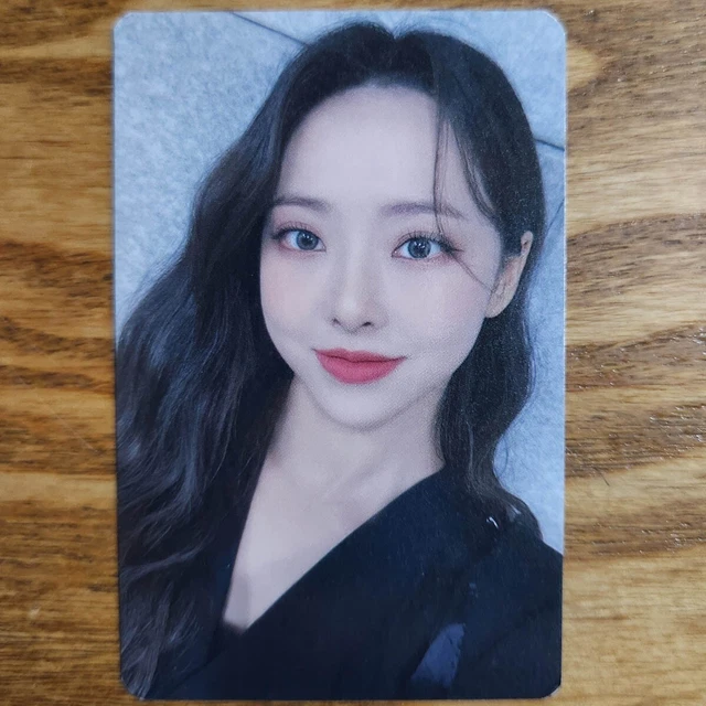 VIVI OFFICIAL MMT Photocard Loona 2022 1° Tour Mondiale LoonaTheWorld EUR 8,97 - PicClick IT