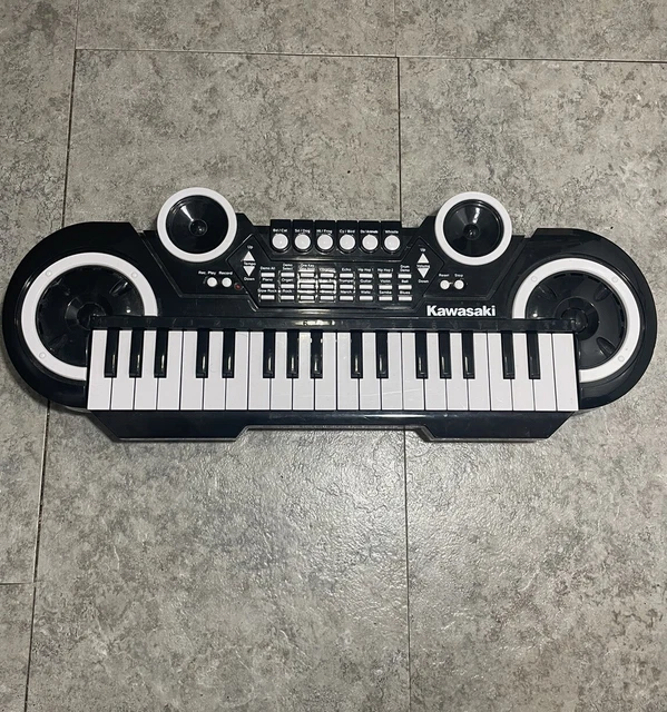 KAWASAKI MUSIC BATTERY Operated Keyboard Many Keys Record Mode Black ...