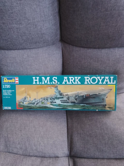 REVELL 05038 HMS Ark Royal Model Kit 1:720 Scale boxed and new £15.00 ...