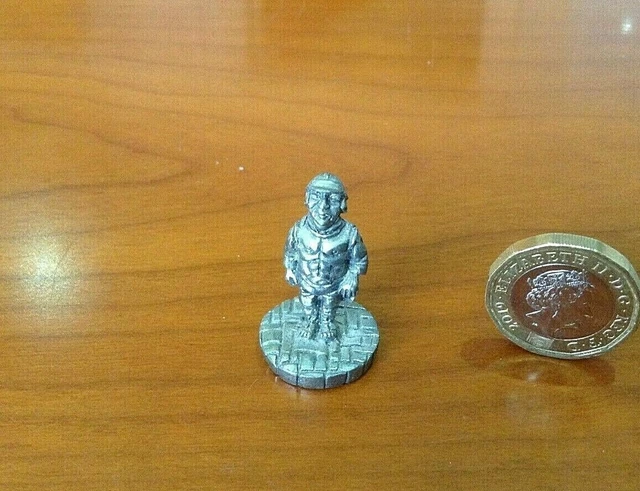 SERGEANT COLON-DM51-DISCWORLD BY Clarecraft Miniature Figures in Pewter ...